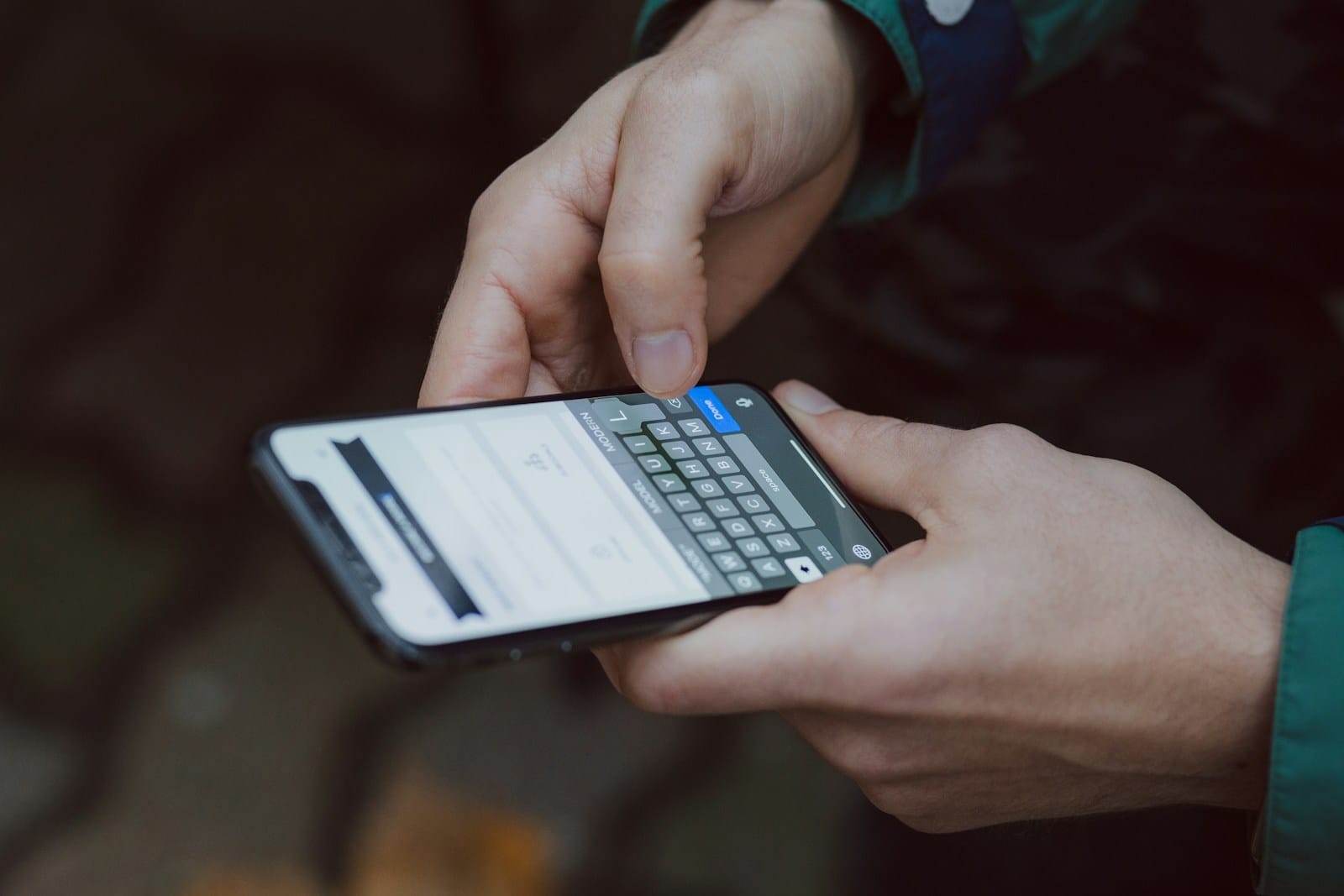 Can I Use My Phone in Morocco?